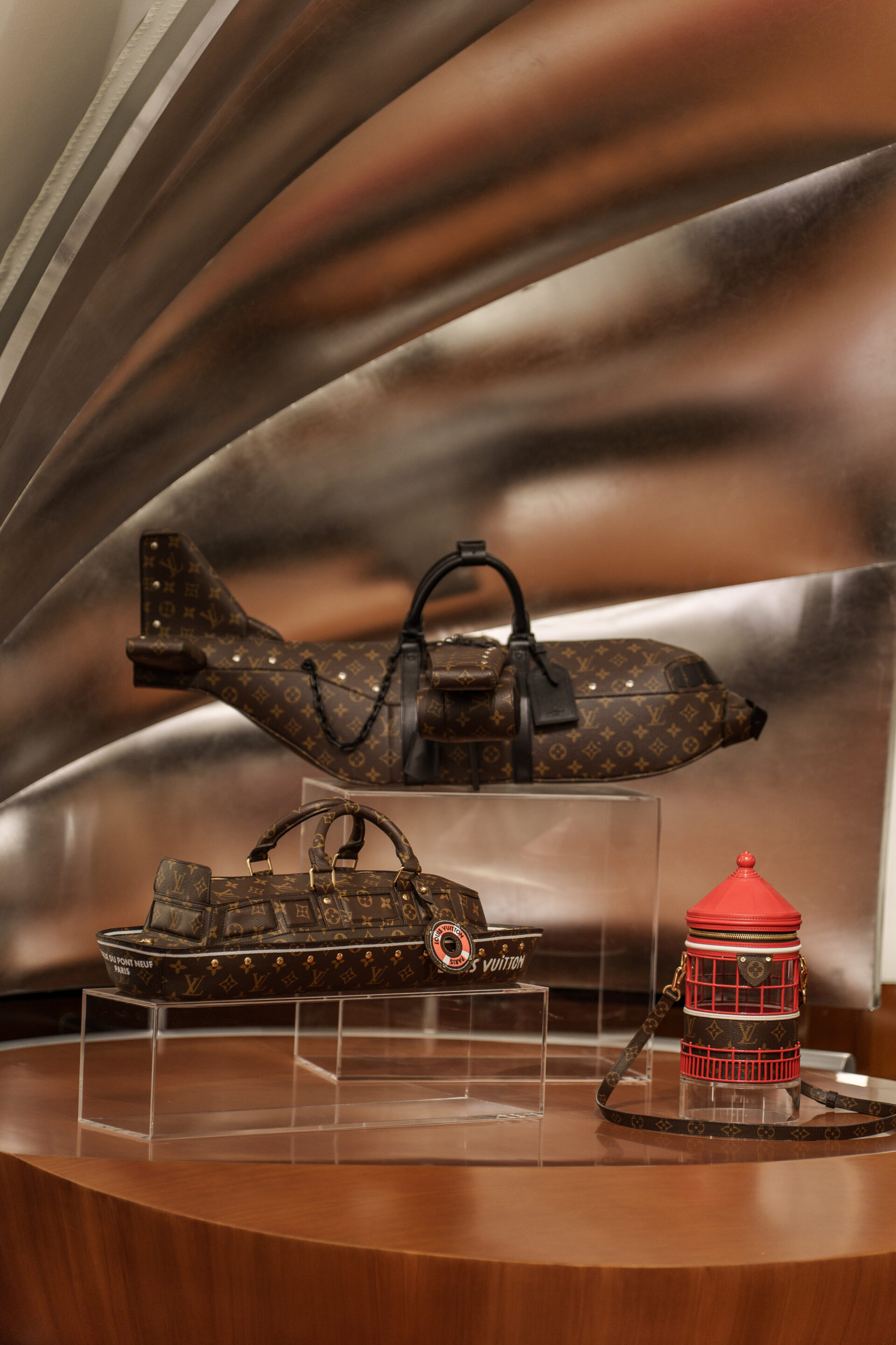 Louis Vuitton inaugura “The Louis” en Shanghái: cultura, viaje y Alta ...